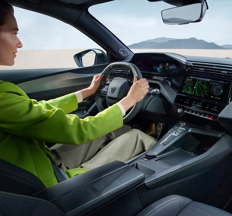 Nya Peugeot 408: Plug-In Hybrid